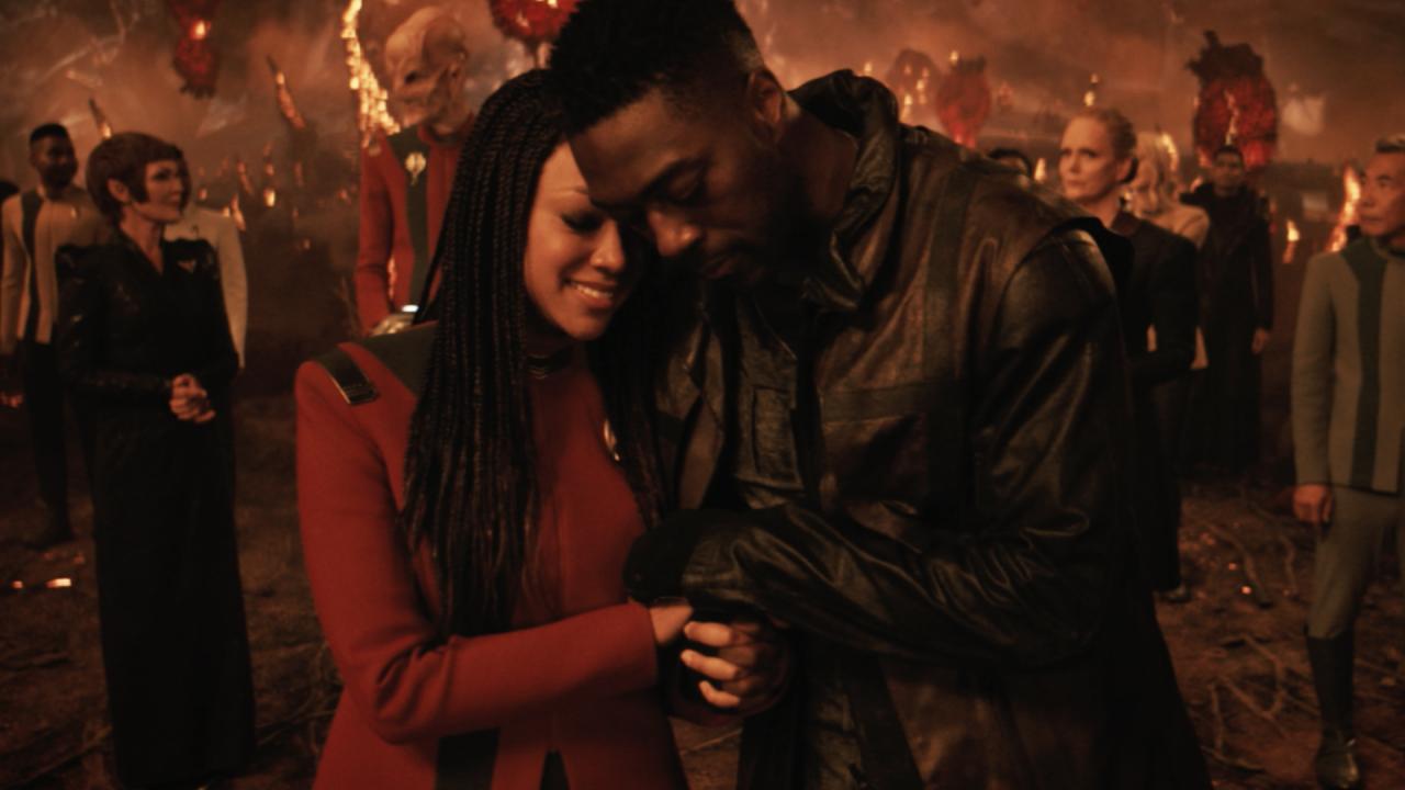 WATCH: Star Trek: Discovery - Captain Pike Reunites with Vina on Talos ...