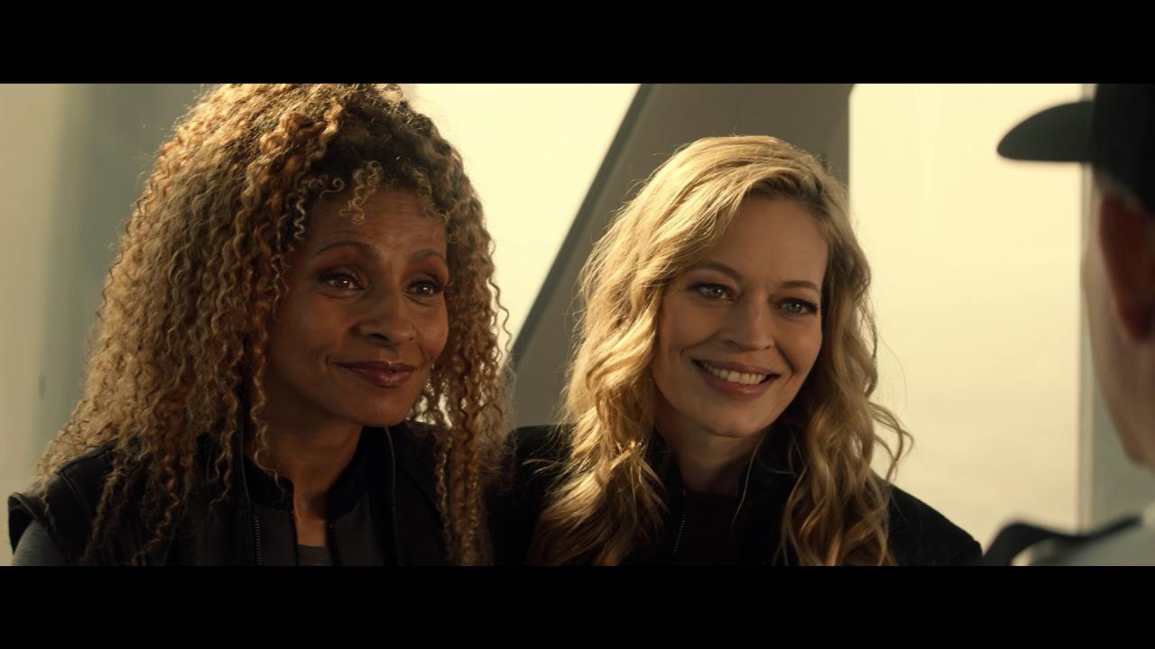 WATCH: Star Trek: Discovery - Captain Pike Reunites with Vina on Talos ...